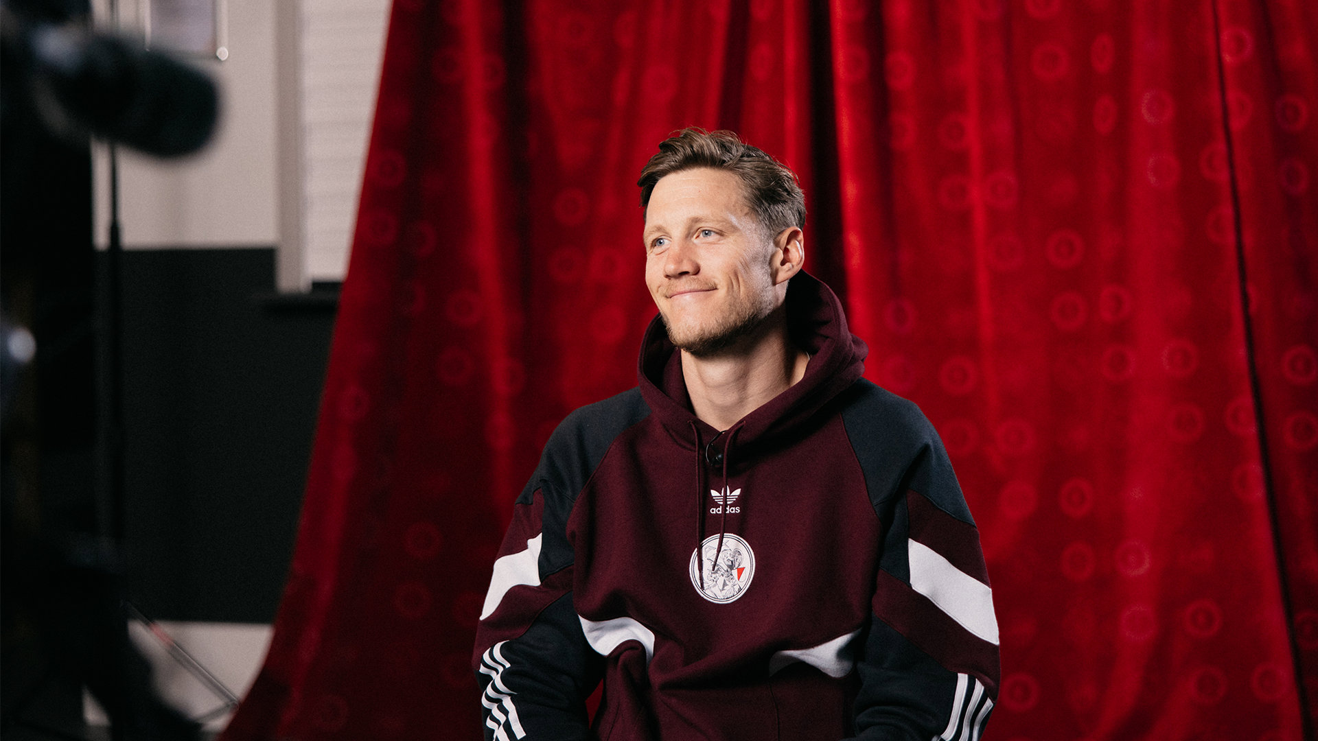 Ajax signs Wout Weghorst Ajax signs Wout Weghorst