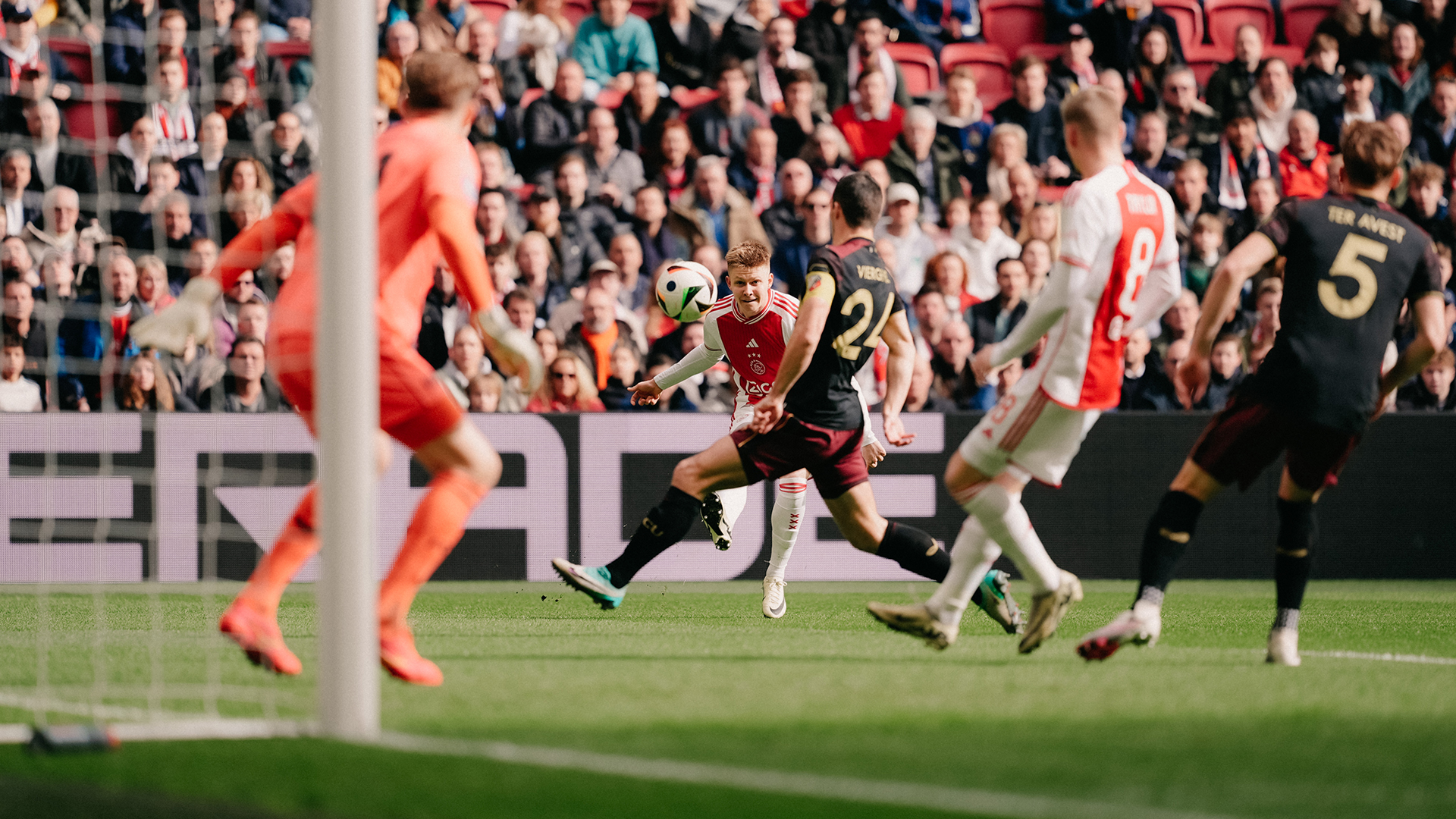 Highlights Ajax – FC Utrecht | A good start to March