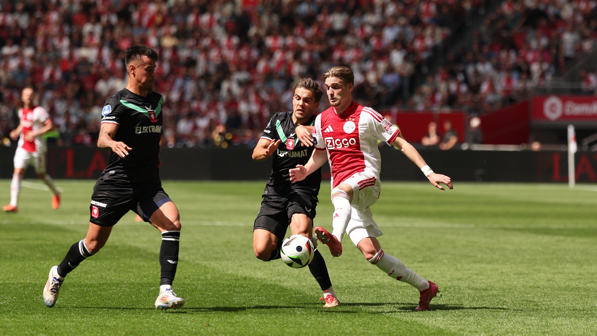 Highlights Ajax – FC Twente | Final round victory