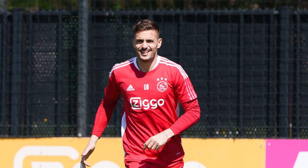 In pictures | Ajax squad is preparing for the match in Nijmegen