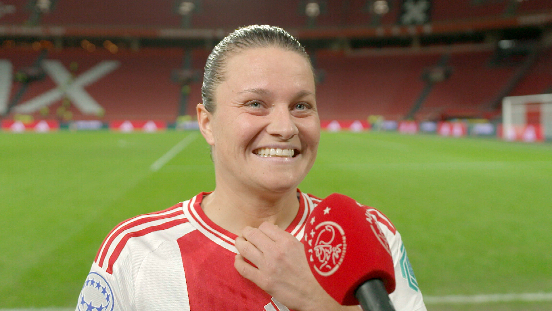 Spitse sees fantastic team against PSG: 'A day to never forget'