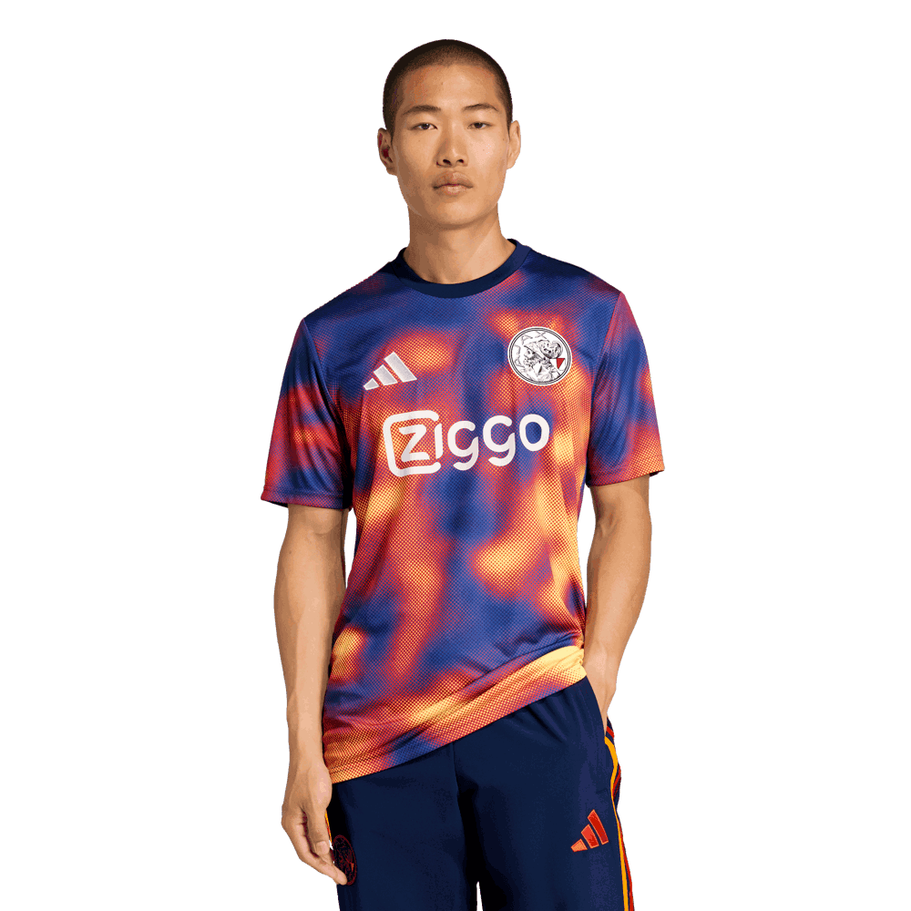 The official Ajax Fanshop Largest range official Ajax articles.