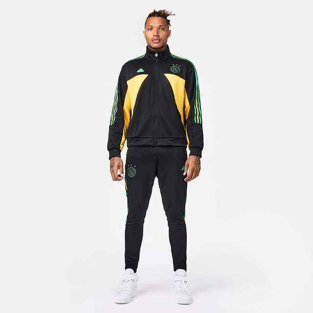 Ajax training items | Official Ajax Fanshop